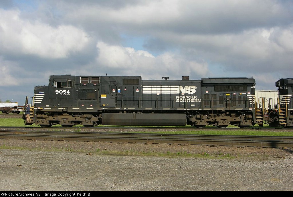 NS 9054
